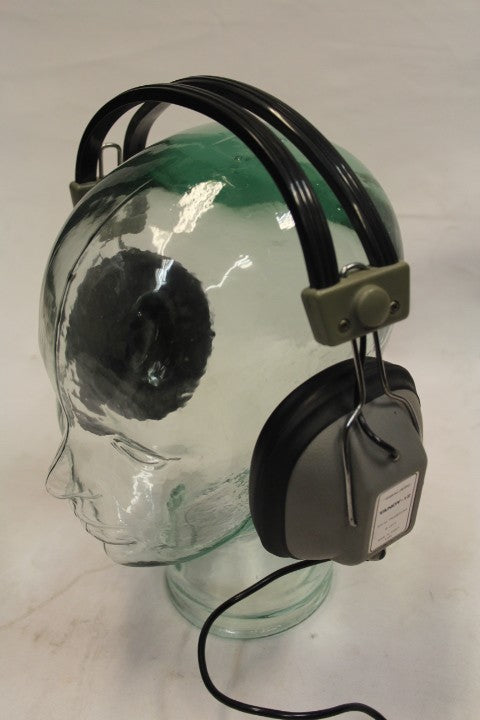 Tandy - 12 headphones – AudioGoldLondon