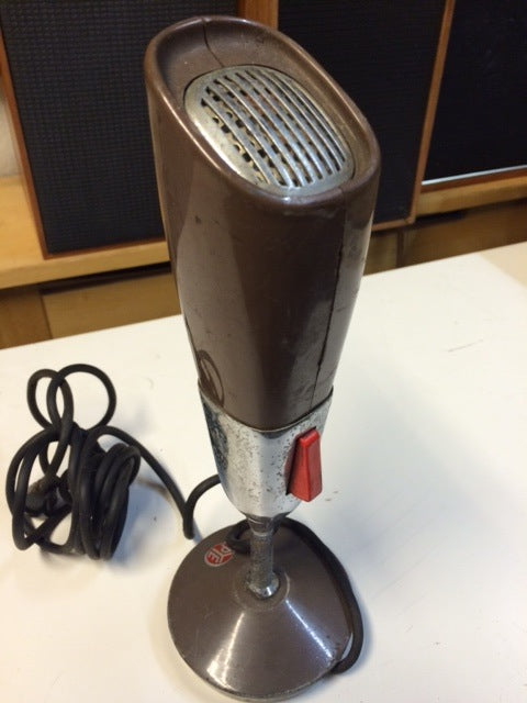 PYE announcer microphone – AudioGoldLondon