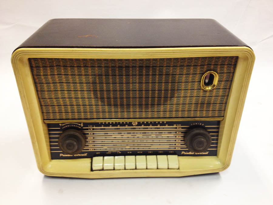 PYE radio (Modified for iPod) – AudioGoldLondon